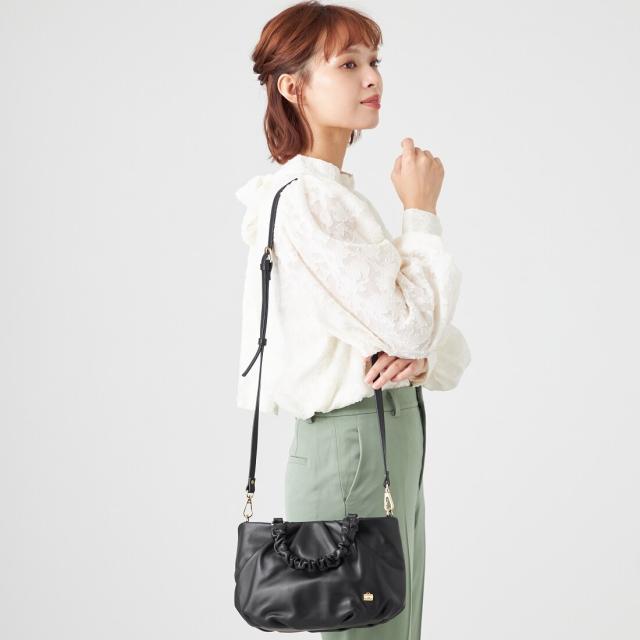 ラ バガジェリー（LA BAGAGERIE）/シープレザー ギャザーハンドル2wayラウンドトートバッグ