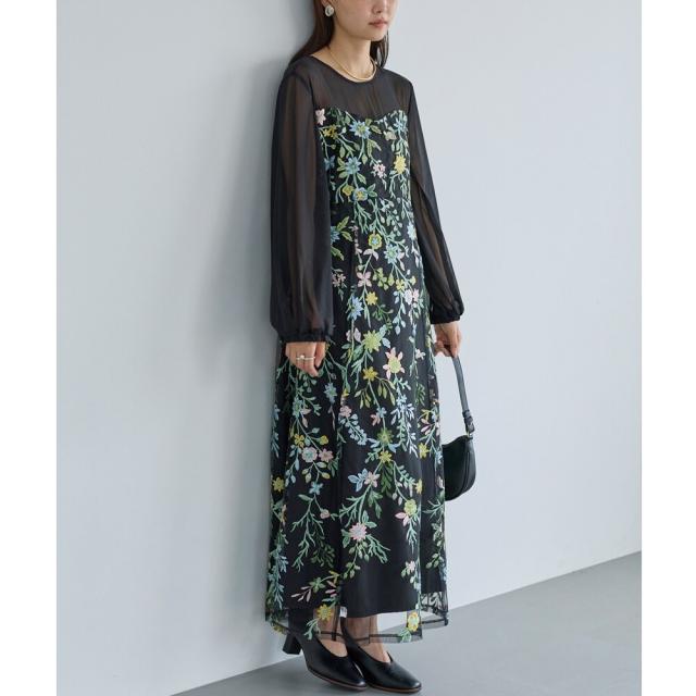 ラビアンジェ（LAVEANGE）/フラワー刺繍ワンピース