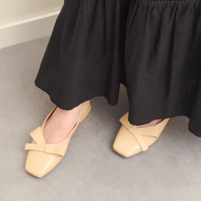 アンヘル アラルコン（ANGEL ALARCON）/ANGEL ALARCON◆1．5cmヒール◆スクエアトウローヒールリボンパンプス