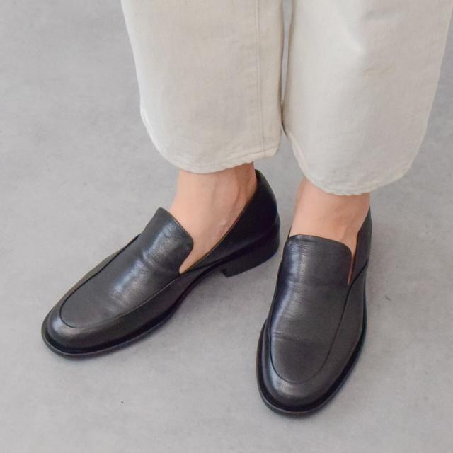 ブリジットバーキンセレクト（Bridget Birkin Select）/JVAM◆2．7cmヒール◆ラウンドトウレザースリッポンシューズ