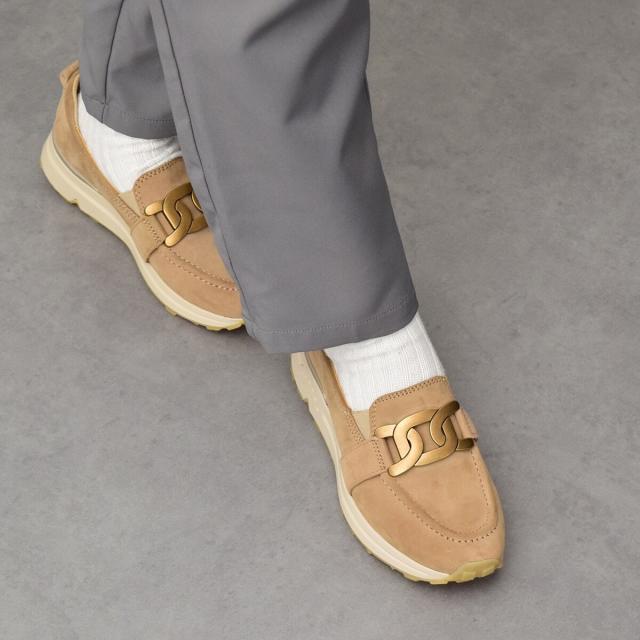 ブソラ（bussola）/bussola◆4．5cmヒール◆メタル飾り撥水ローファースニーカー