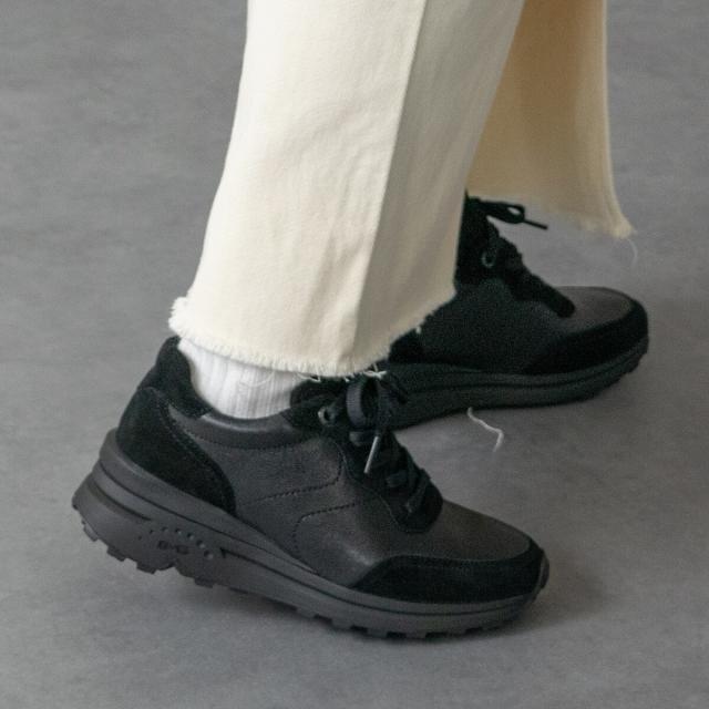 ブソラ（bussola）/bussola◆6cmヒール◆撥水ヒールアップスニーカー