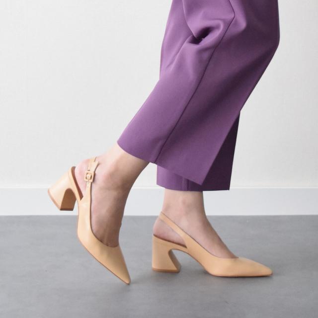 カラーノ（CARRANO）/CARRANO◆6cmヒール◆ポインテッドバックストラップパンプス