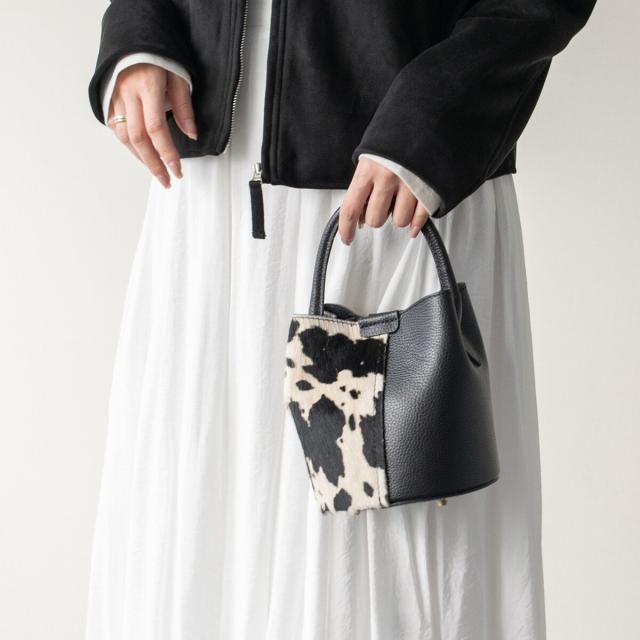 アンドレアカルドネ（Andrea Cardone）/Andrea Cardone◆異素材コンビバケットバッグ