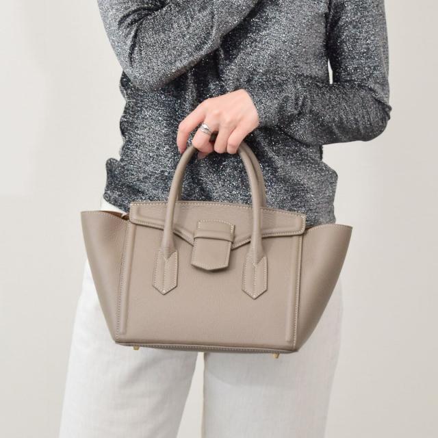 クリスチャンヴィラ（CHRISTIAN VILLA）/CHRISTIAN VILLA◆ベーシックミディアムハンドバッグ