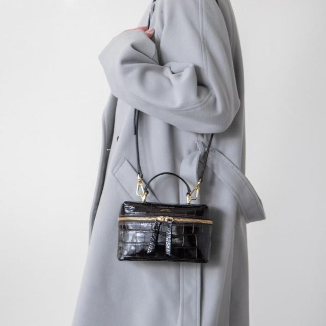 クリスチャンヴィラ（CHRISTIAN VILLA）/CHRISTIAN VILLA◆ボックスシルエットミニハンドバッグ