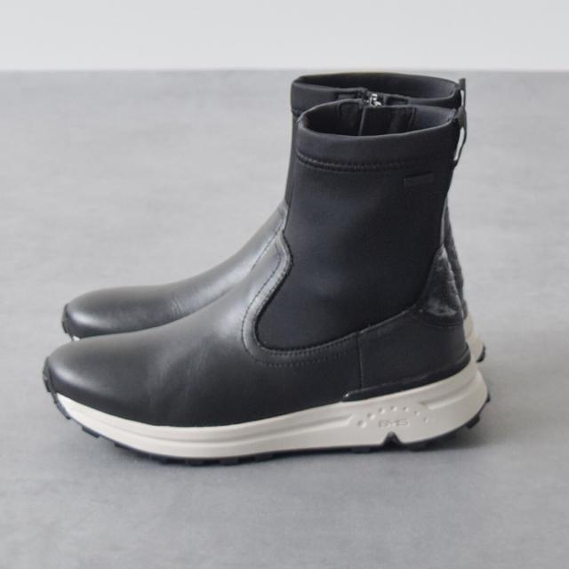 ブソラ（bussola）/bussola◆4．5cmヒール◆晴雨兼用スニーカーショートブーツ