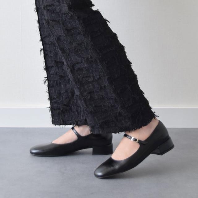 【NEW】アンヘル アラルコン（ANGEL ALARCON）/ANGEL ALARCON◆3cmヒール◆ソフトスクエアトウストラップパンプス