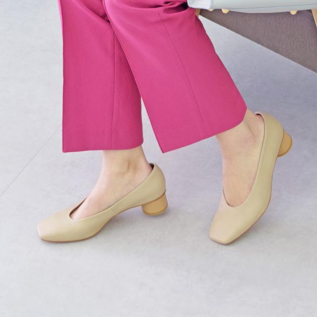 【NEW】アンヘル アラルコン（ANGEL ALARCON）/ANGEL ALARCON◆3．5cmヒール◆スクエアトウパンプス