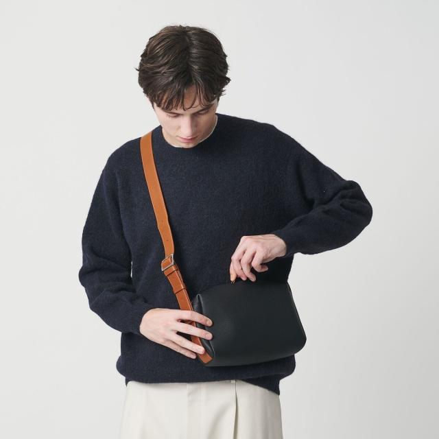 ビューティー＆ユース ユナイテッドアローズ（BEAUTY&YOUTH）/“Emboss Bag Series” クロス ショルダー バッグ