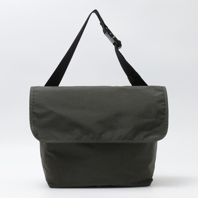 シップス（SHIPS）/【SHIPS別注】STANDARD SUPPLY: フラップ メッセンジャー バッグ