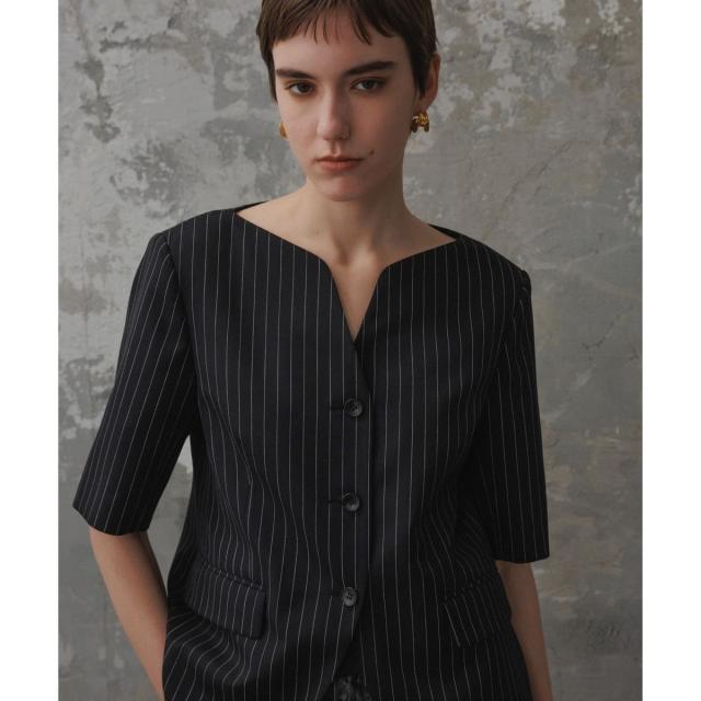 アダムエロペ（ADAM ET ROPE’）/【EMOELLE】スリットネックハーフスリーブジャケット