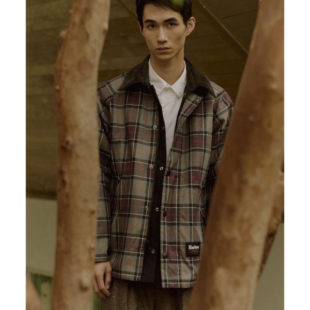 アダムエロペ（ADAM ET ROPE’）/《別注》【Barbour/バブアー】REVERSIBLE BEDALE