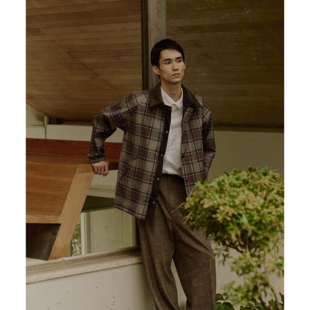 アダムエロペ（ADAM ET ROPE’）/《別注》【Barbour/バブアー】REVERSIBLE BEDALE