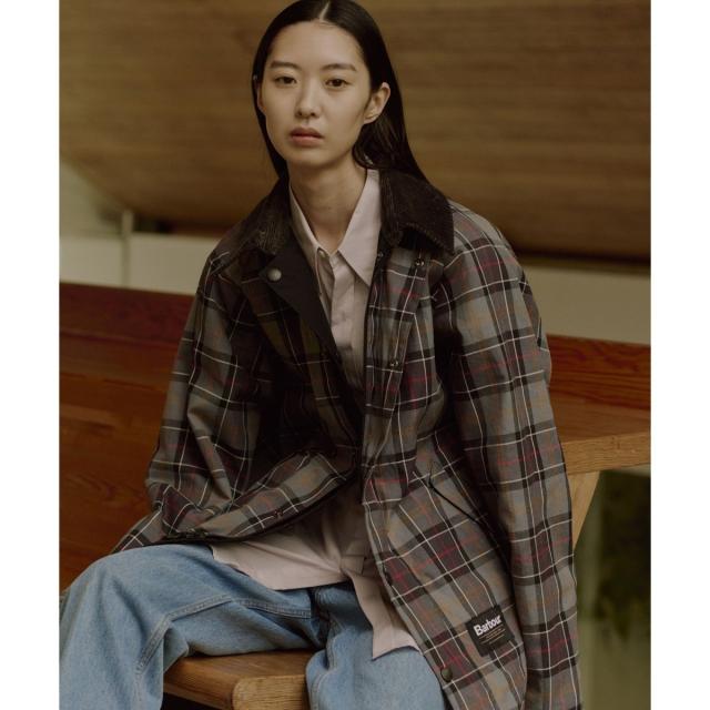 アダムエロペ（ADAM ET ROPE’）/《別注》【Barbour/バブアー】REVERSIBLE BEDALE