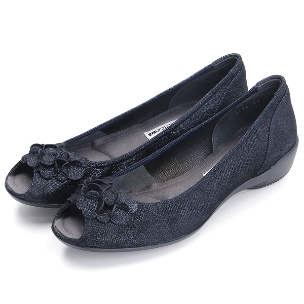 コンポジション9（composition9）/フラワーモチーフオープントゥコンフォートパンプス