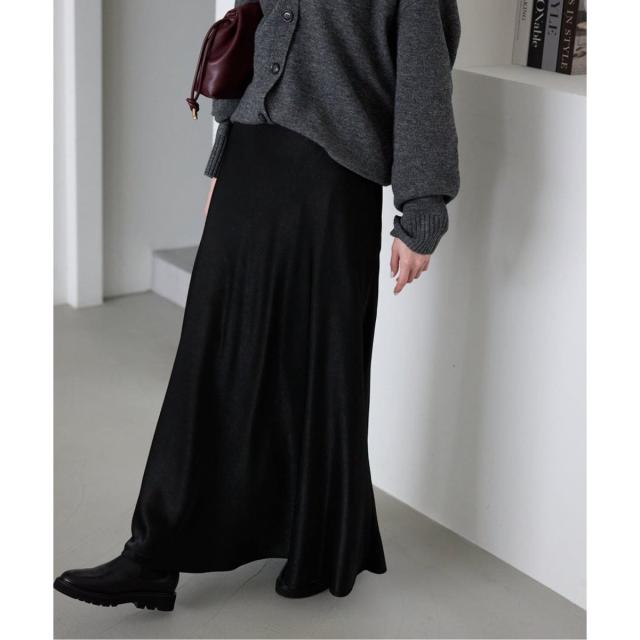 スローブ イエナ（SLOBE IENA）/《WEB限定カラー有り/追加》グロッシーサテンフレアスカート