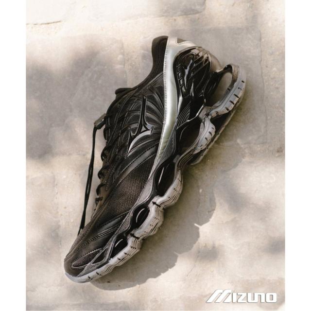 エディフィス（EDIFICE）/MIZUNO(ミズノ) WAVE PROPHECY LS 別注 MONOTONE CINEMA