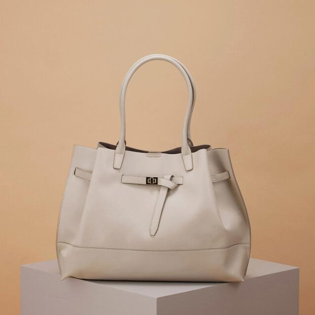 トプカピ（TOPKAPI）/シュリンクレザー ベルトデザインA4トートバッグ