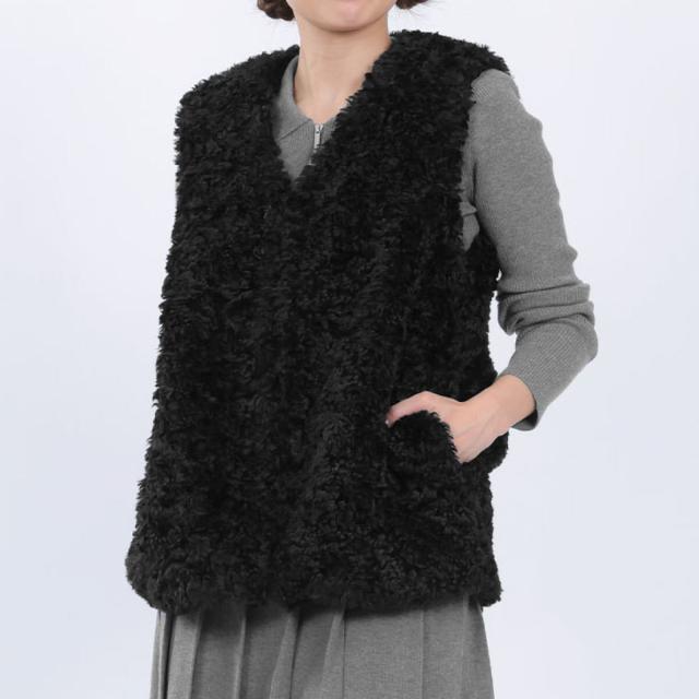 マリークワント（MARY QUANT）/カールファーベスト ブルゾン