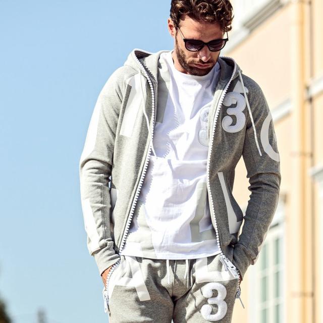 ウノピゥウノウグァーレトレ リラックス（1PIU1UGUALE3 RELAX）/1PIU1UGUALE3 RELAX(ウノピゥウノウグァーレトレ)ビッグファスナーラン…