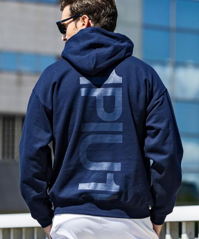 ウノピゥウノウグァーレトレ リラックス（1PIU1UGUALE3 RELAX）/1PIU1UGUALE3 RELAX バックビッグロゴプルオーバーパーカー