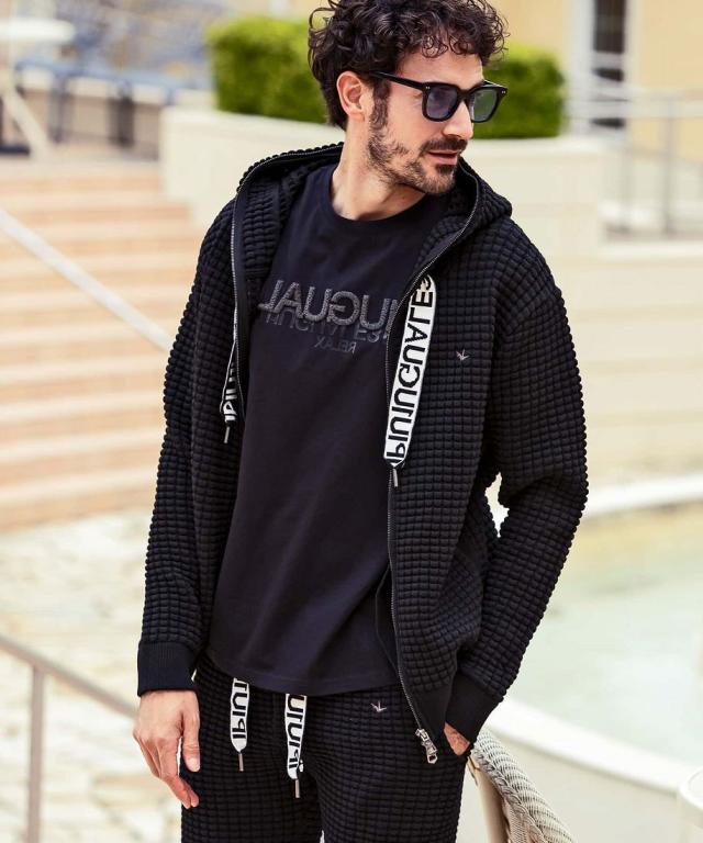 ウノピゥウノウグァーレトレ リラックス（1PIU1UGUALE3 RELAX）/1PIU1UGUALE3 RELAX スピンドルロゴワッフルパーカー