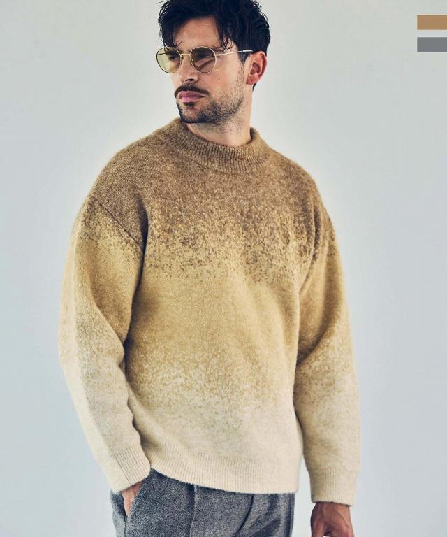 ウノピゥウノウグァーレトレ リラックス（1PIU1UGUALE3 RELAX）/1PIU1UGUALE3 RELAX グラデーションクルーネックニット