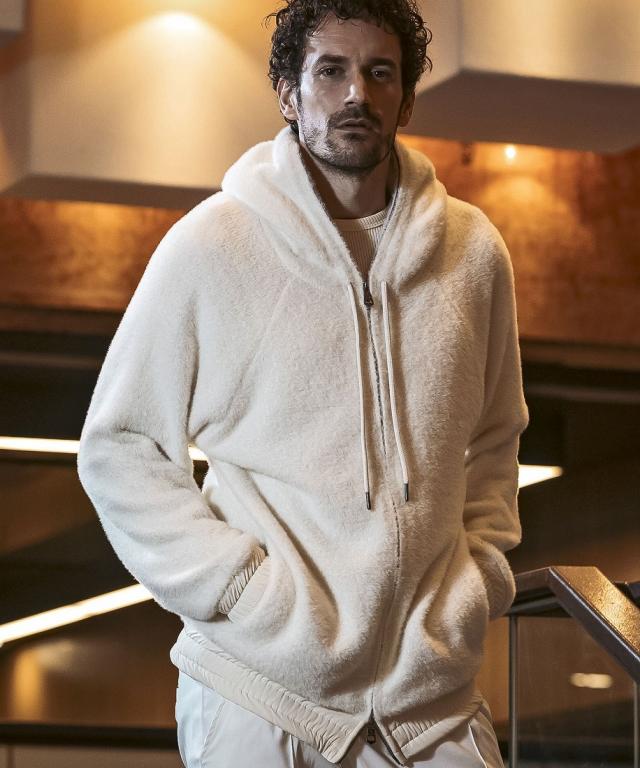 ウノピゥウノウグァーレトレ リラックス（1PIU1UGUALE3 RELAX）/1PIU1UGUALE3 RELAX シャギージップパーカー