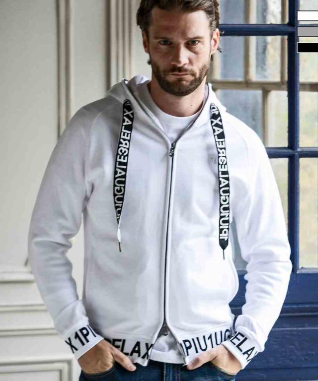 ウノピゥウノウグァーレトレ リラックス（1PIU1UGUALE3 RELAX）/1PIU1UGUALE3 RELAX ワイドスピンドルロゴスウェットパーカー