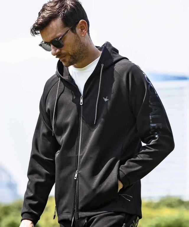 ウノピゥウノウグァーレトレ リラックス（1PIU1UGUALE3 RELAX）/1PIU1UGUALE3 RELAX トレーニングジップフーディー