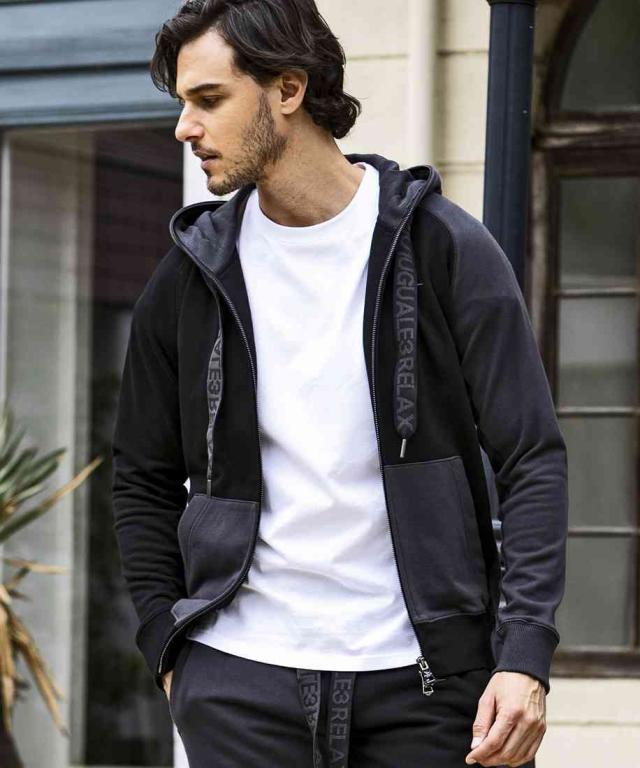 ウノピゥウノウグァーレトレ リラックス（1PIU1UGUALE3 RELAX）/1PIU1UGUALE3 RELAX セイムカラージップフーディー