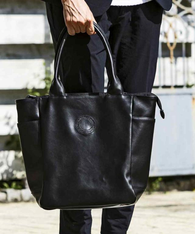 ウノピゥウノウグァーレトレ リラックス（1PIU1UGUALE3 RELAX）/1PIU1UGUALE3 RELAX サークルロゴPUトートバッグ