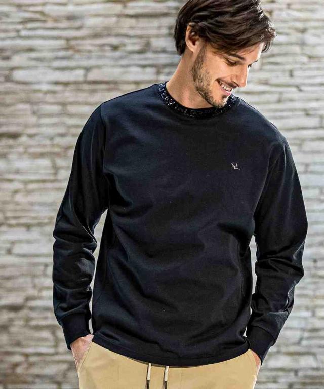 ウノピゥウノウグァーレトレ リラックス（1PIU1UGUALE3 RELAX）/1PIU1UGUALE3 RELAX ラインストーンネックロゴロングTシャツ