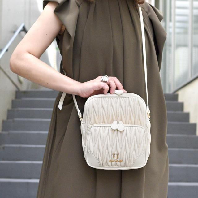 ユー（U）/multi poche【ムルティ ポッシュ】Mouショルダーバッグの通販はau PAY マーケット - Brand Square ...