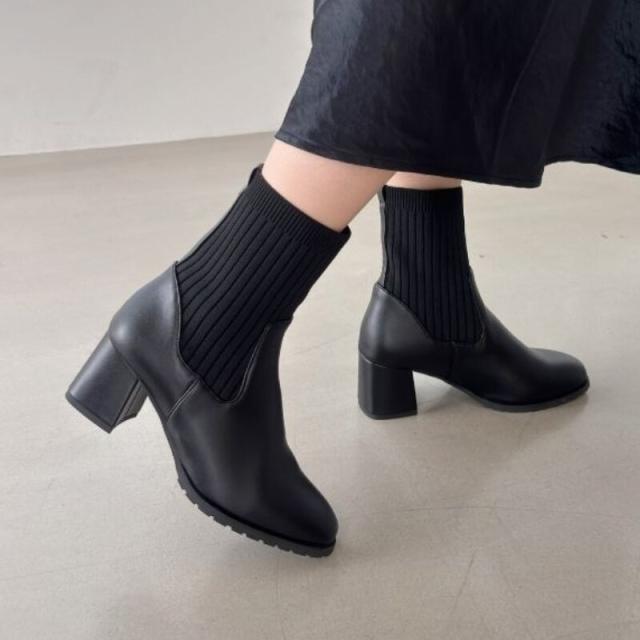 オリエンタルトラフィック（ORiental TRaffic）/柔らかいニットで歩きやすい 美脚見えが叶う スクエアトゥニットヒールブーツ/31403