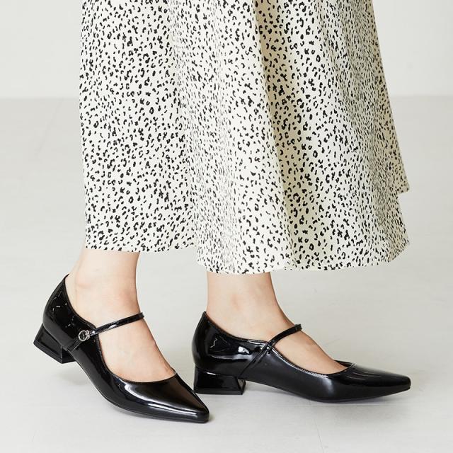 オリエンタルトラフィック（ORiental TRaffic）/【24春夏新作】ストラップ変形ヒールパンプス/41114の通販はau PAY ...