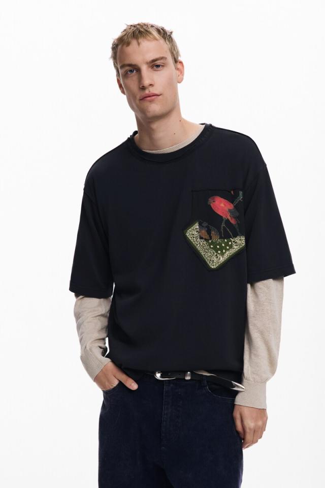 デシグアル（Desigual）/【5サイズ展開/S/XXL】バンダナ柄の半袖Tシャツ