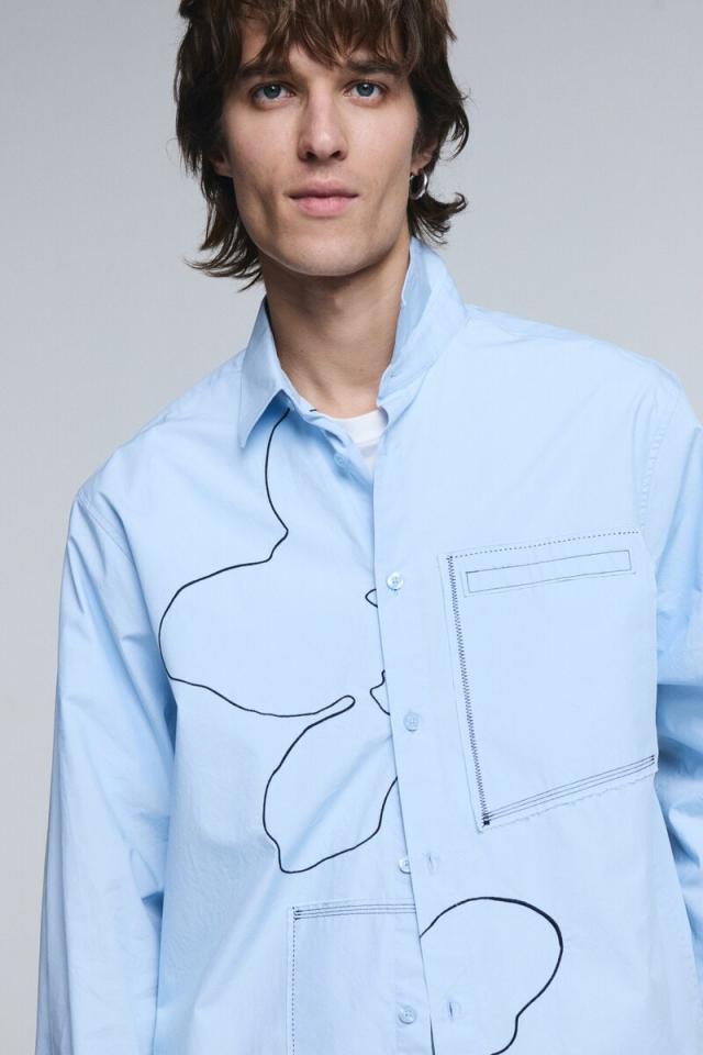 【NEW】デシグアル（Desigual）/【4サイズ展開】刺繍ステッチ入りシャツ 2026SS 新作