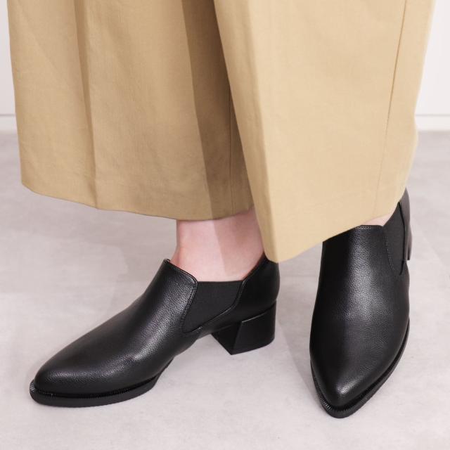 アルテミス by ダイアナ（artemis by DIANA）/サイドゴア　ローヒールブーティー