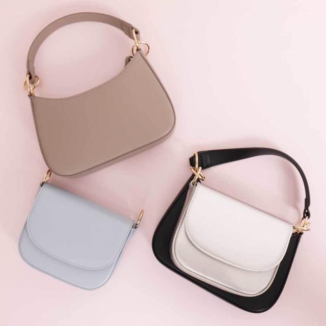 アルテミス by ダイアナ（artemis by DIANA）/マルチWAY　ショルダーストラップ付属　ミニバッグ付きハンドバッグ