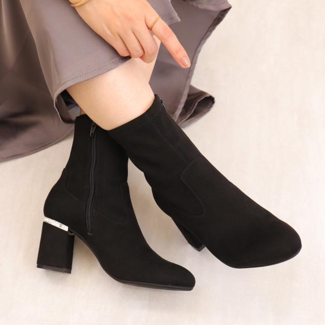 アルテミス by ダイアナ（artemis by DIANA）/【25秋冬新作】ビジューヒール　ストレッチショートブーツ アルテミス by ダイアナ（artemis by DIANA）/【25秋冬新作】ビジュー