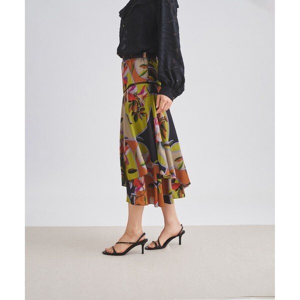 グレースコンチネンタル（GRACE CONTINENTAL）/ヌーボーフラワープリントスカート