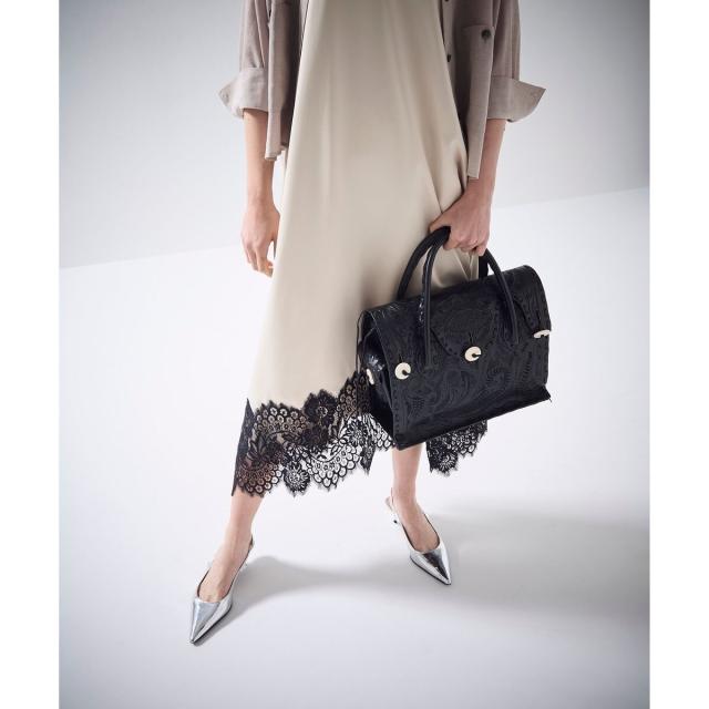 グレースコンチネンタル（GRACE CONTINENTAL）/Maestra M