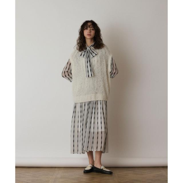 グレースコンチネンタル（GRACE CONTINENTAL）/フィルムヤーンニットベスト