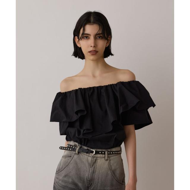 グレースコンチネンタル（GRACE CONTINENTAL）/フリルオフショルトップ