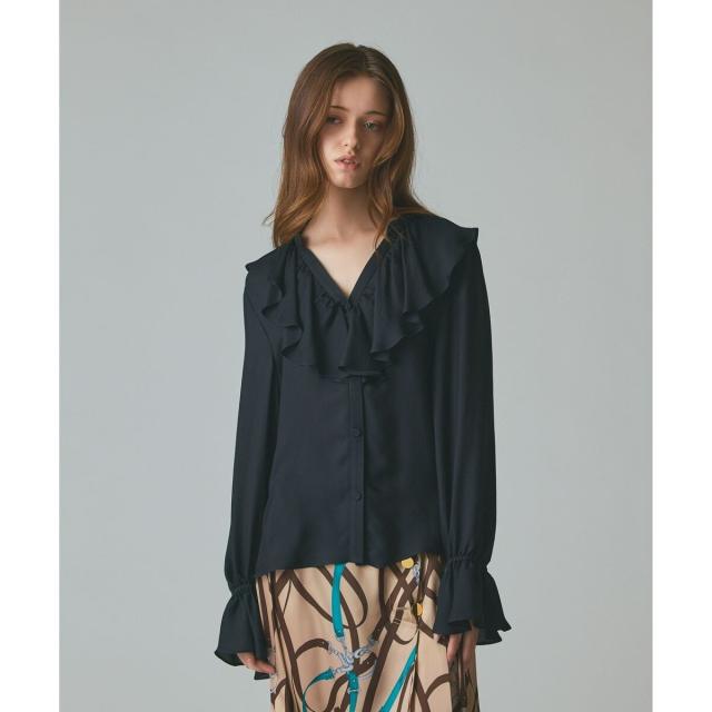 グレースコンチネンタル（GRACE CONTINENTAL）/スキッパーラッフルブラウス