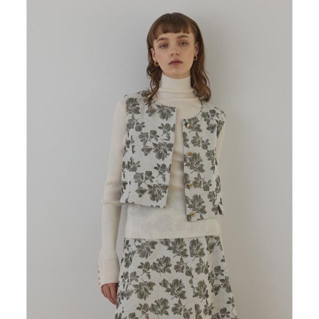 グレースコンチネンタル（GRACE CONTINENTAL）/ラメフラワージャガードベスト