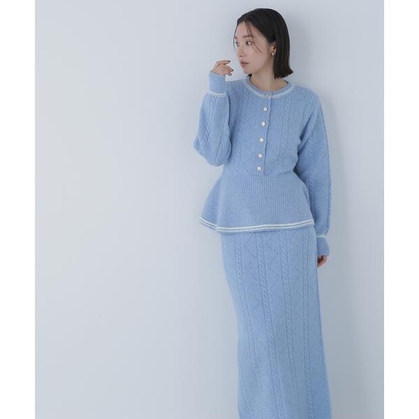 ナチュラルビューティーベーシック（NATURAL BEAUTY BASIC）/ペプラムケーブルニットセットアップ