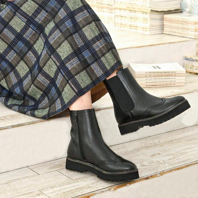 アルファ キュービック（ALPHA CUBIC）/【25秋冬新作】【本革】メダリオン サイドゴアブーツ